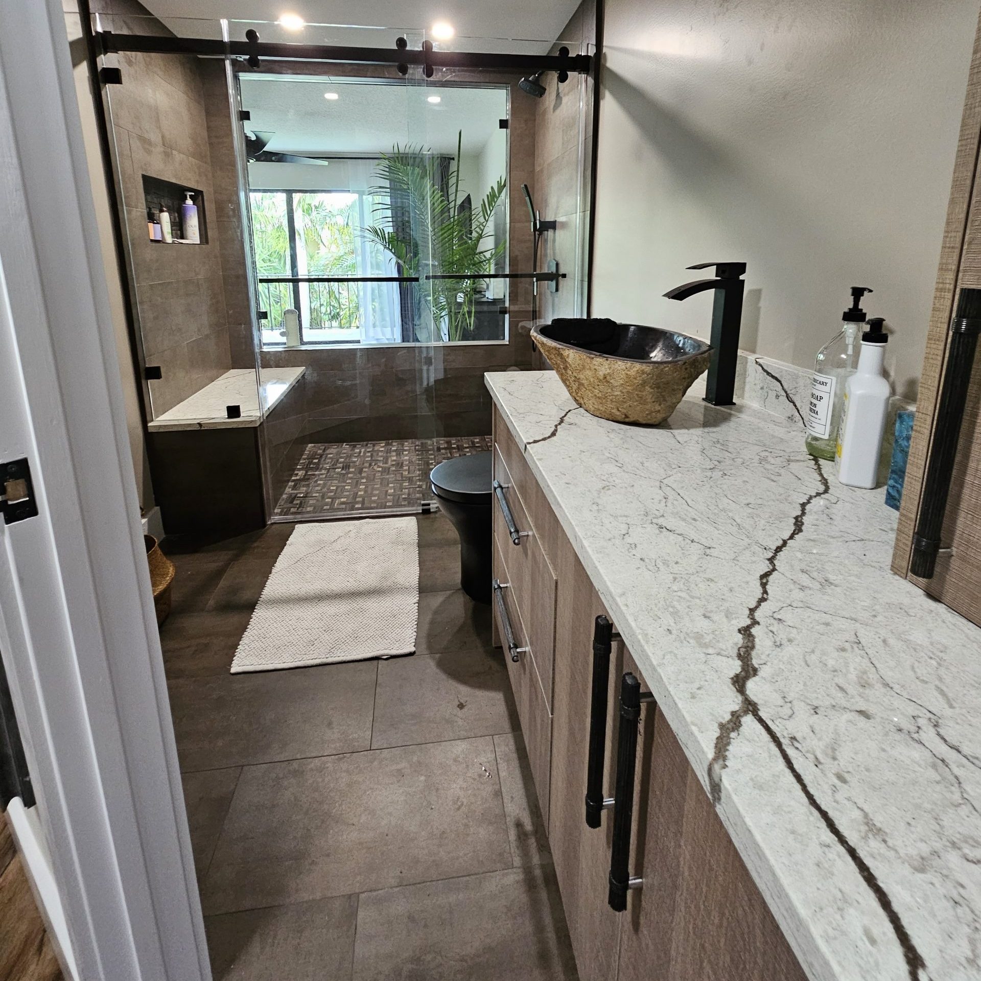 Photo Gallery | Remodeling & Construction | JLB Renovations